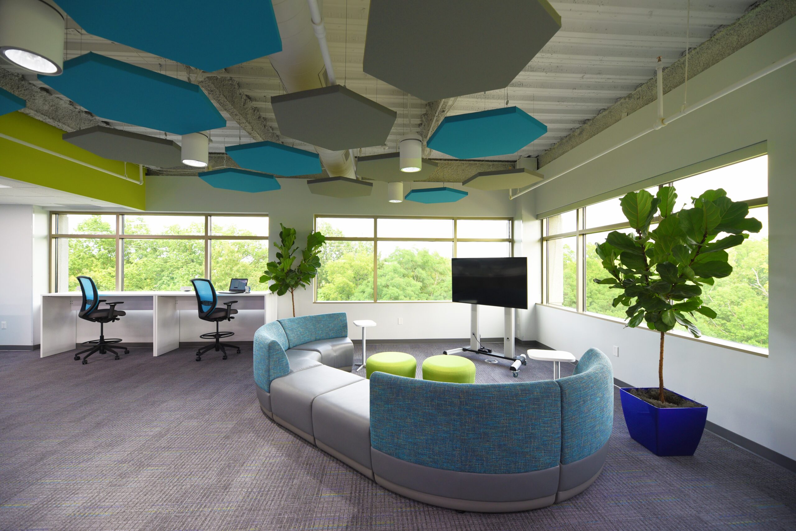 Office Design for the Hybrid Workforce: Rethinking Space for ...